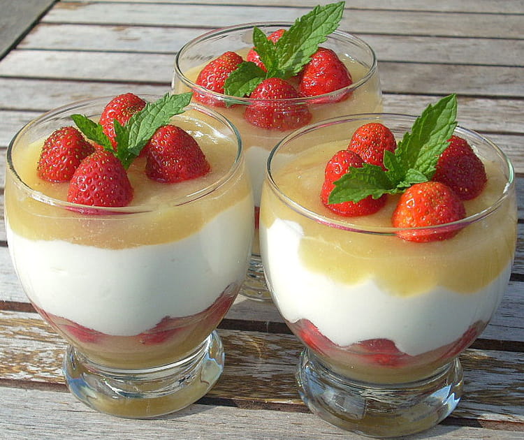 Recette de Verrine pommes fraises