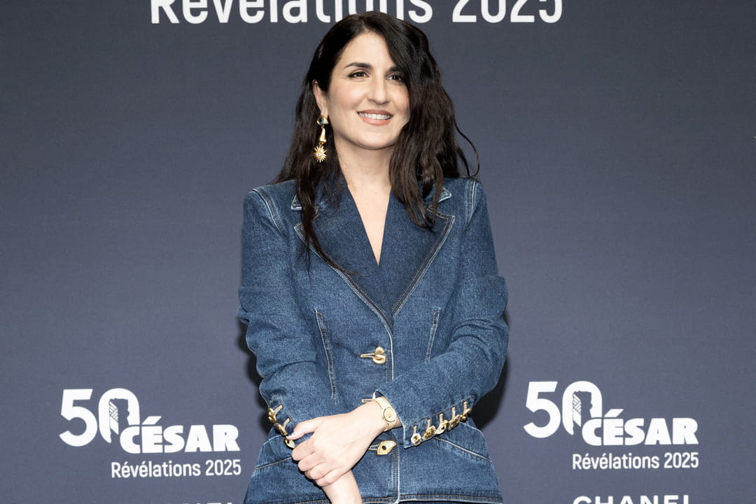 Géraldine Nakache adopte la tendance total look jean