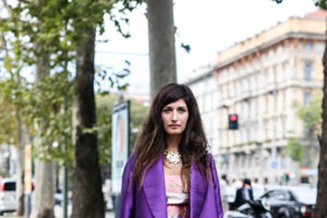 Street looks fashion week Milan : ultra violette