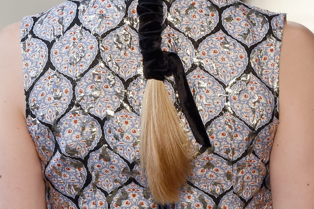 Le catogan accessoirisé