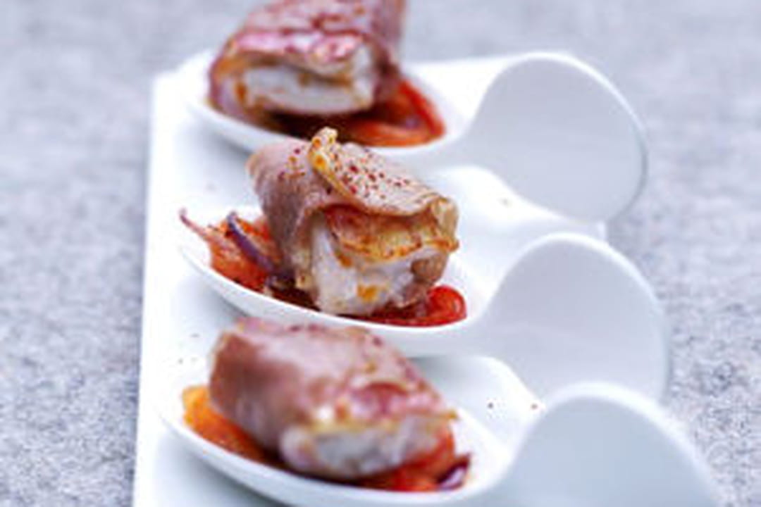 Filet de rouget, jambon et poivronnade