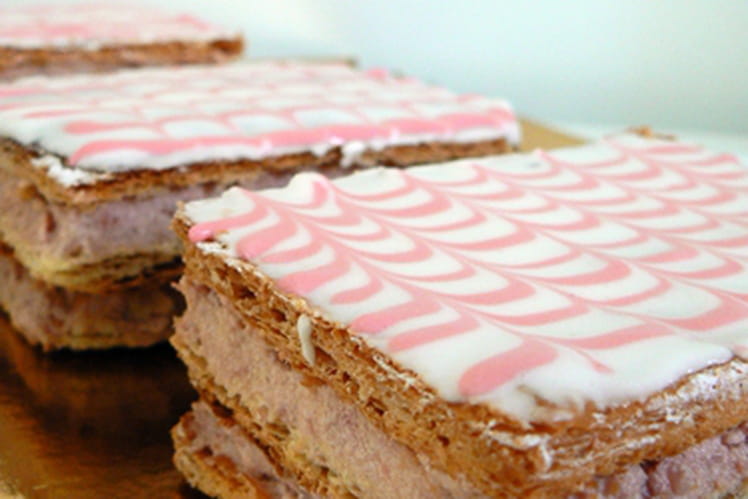 Recette de Mille-feuille aux framboises : la recette facile