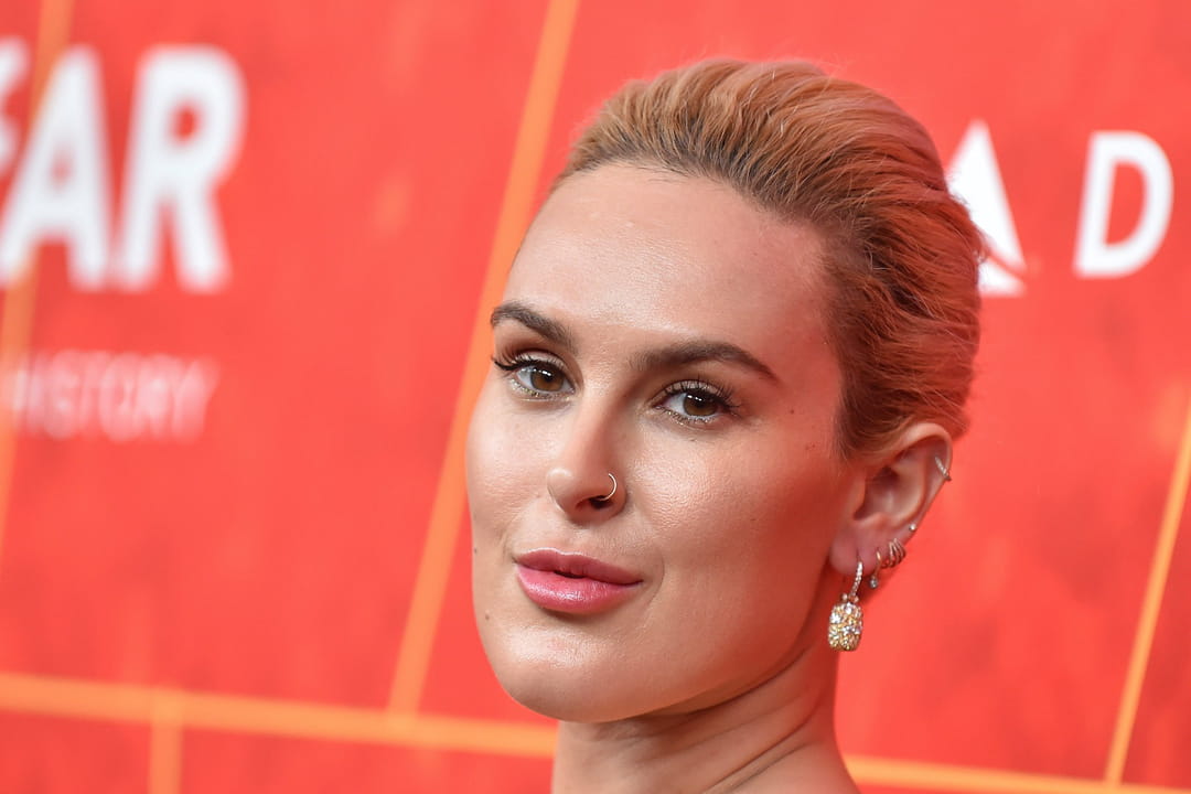 Les piercings au nez et à l'oreille de Rumer Willis