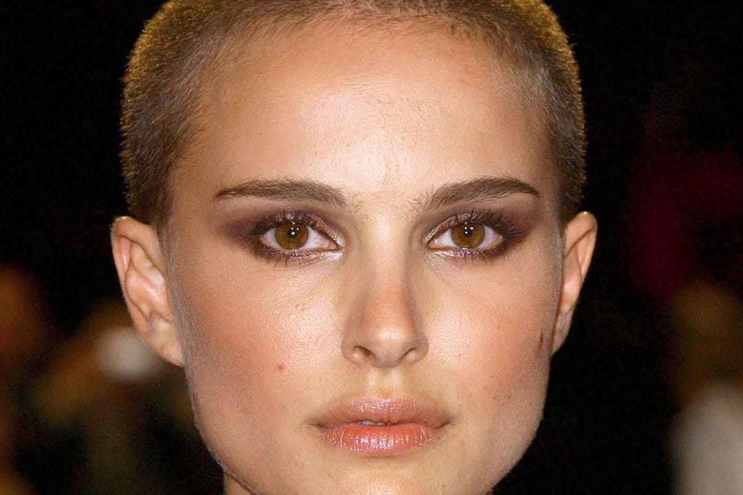 Le crâne rasé de Natalie Portman