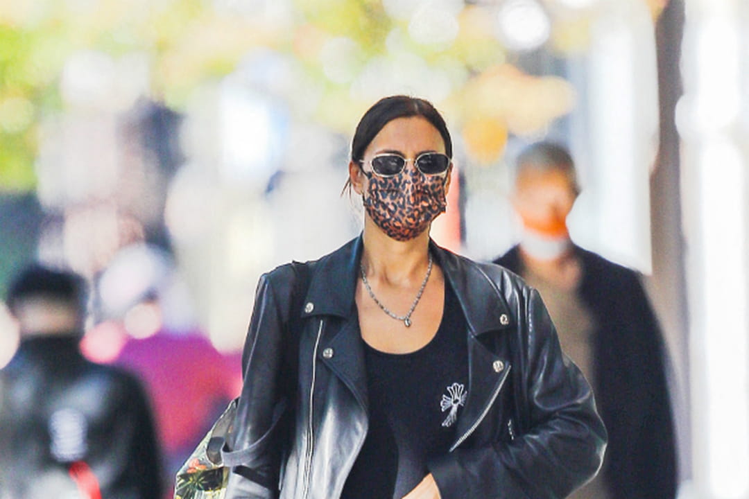 FLOP : Irina Shayk en jogging orange