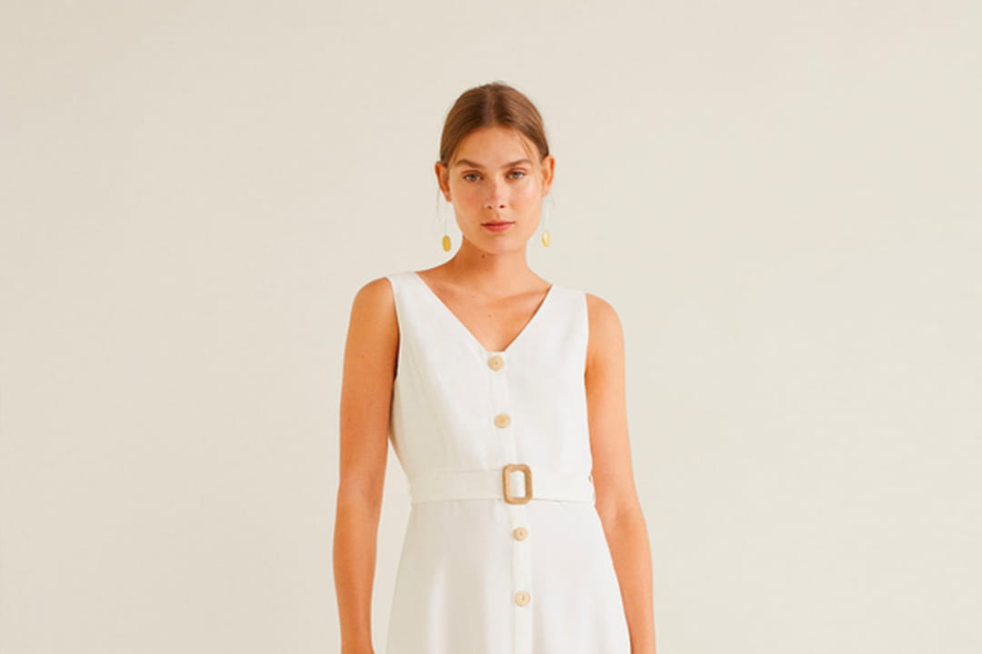 Robe blanche à boutons de Mango