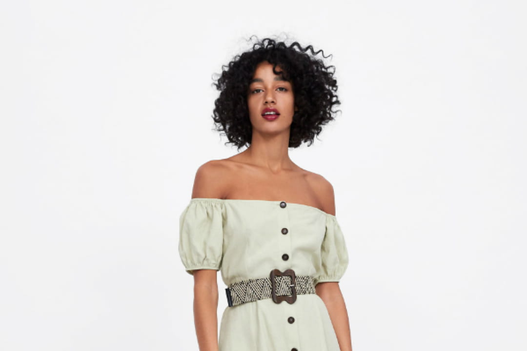 Robe en lin avec ceinture de Zara