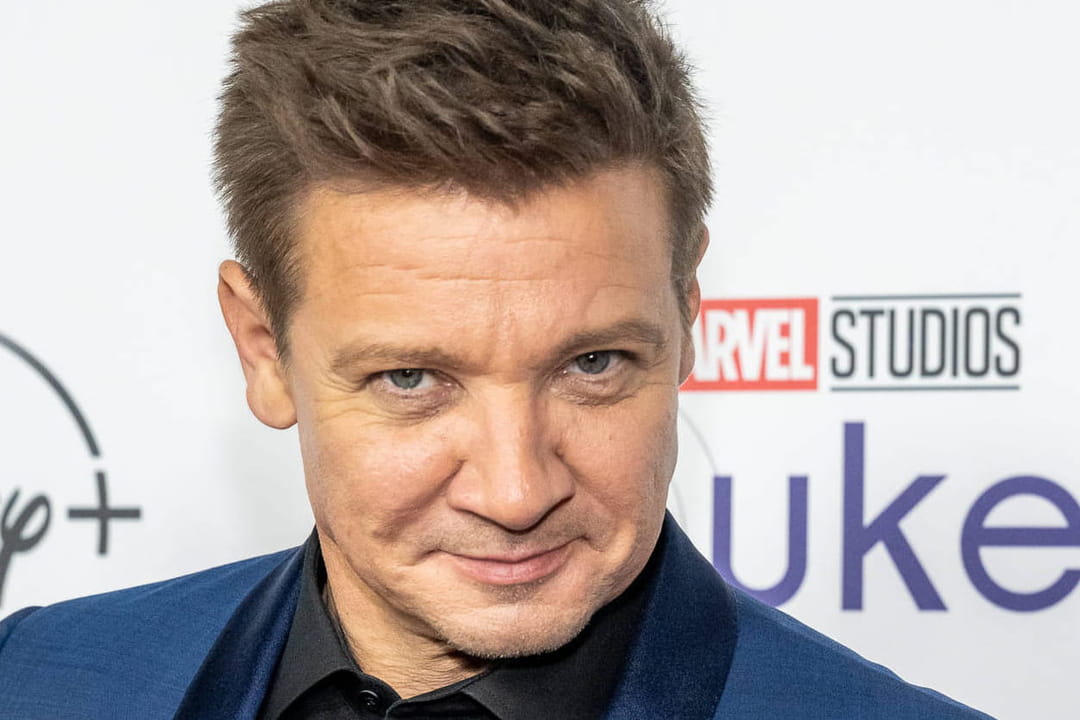 Jeremy Renner, de retour sur un plateau : "je ferai de mon mieux"