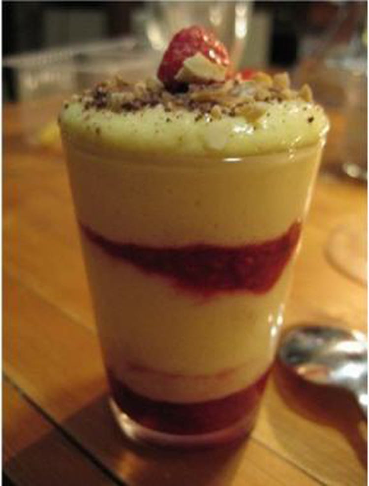 Recette de Tiramisu aux framboises, amandes et noix de cajou