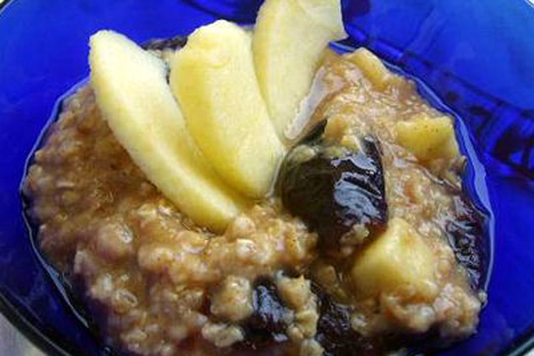 Porridge pommes-pruneaux