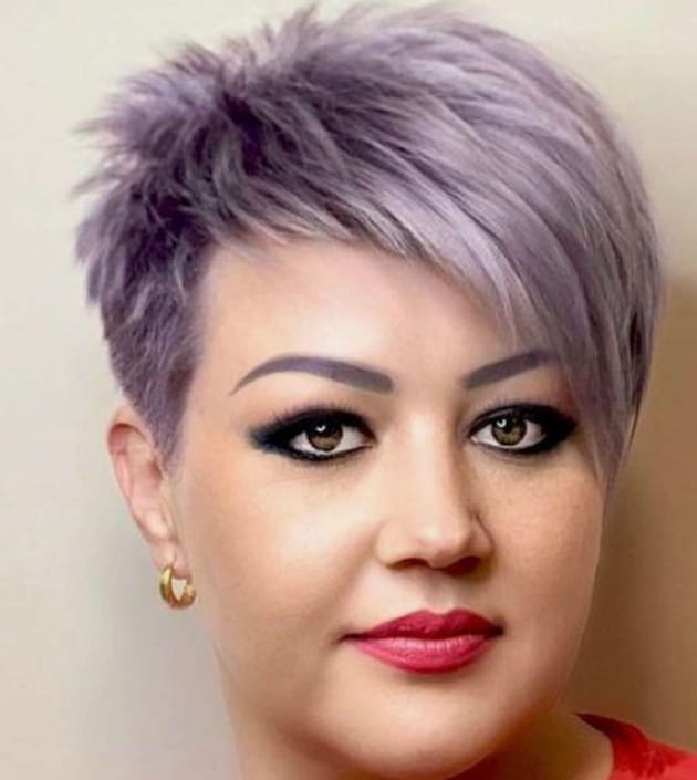 La Pixie Cut violette asymétrique