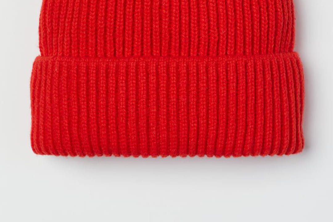 Bonnet rouge de H&M