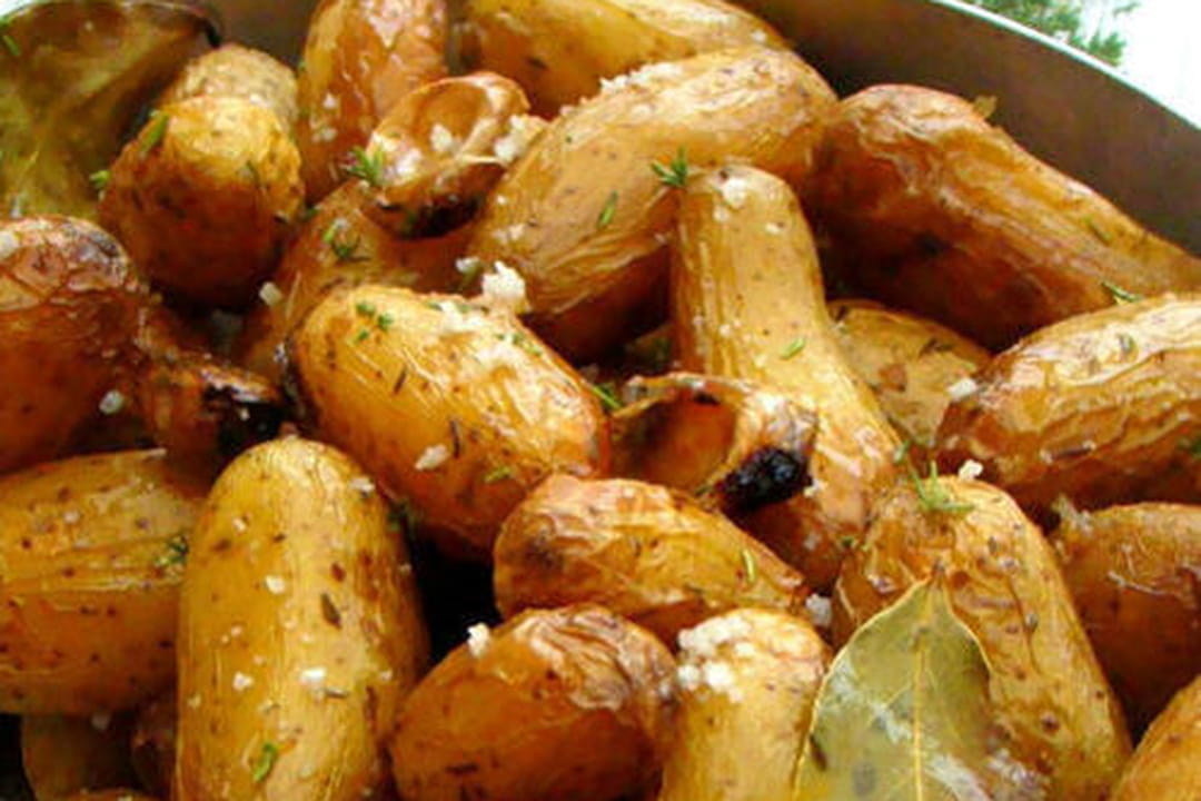 Pommes de terre grenailles aux herbes aromatiques et sel de Guérande