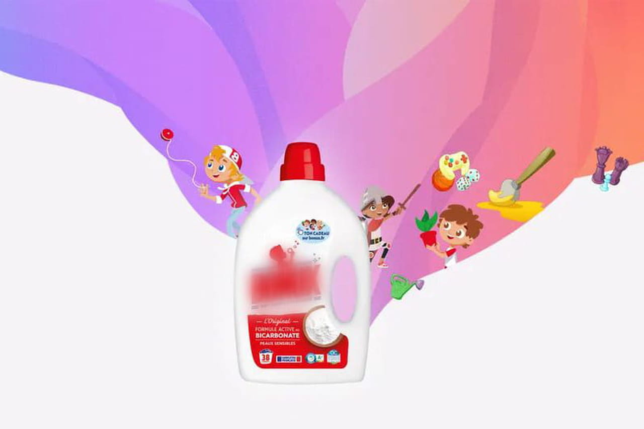 11 ans après avoir disparu des rayons, cette célèbre marque de lessive ...