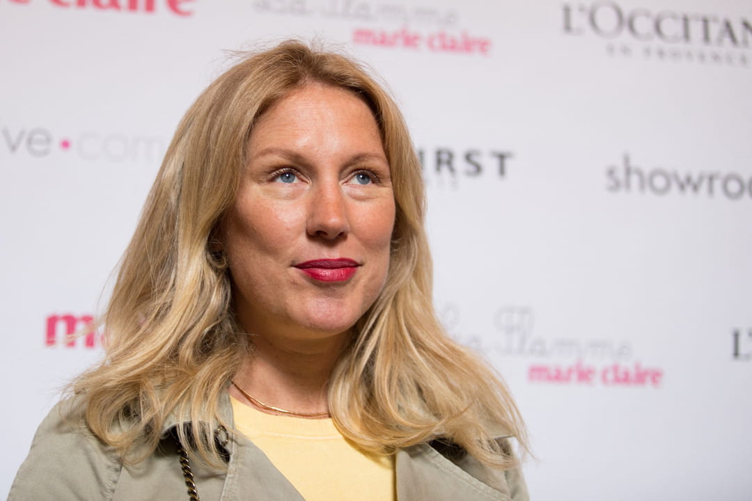 Agathe Lecaron, tendance avec son contouring prononcé