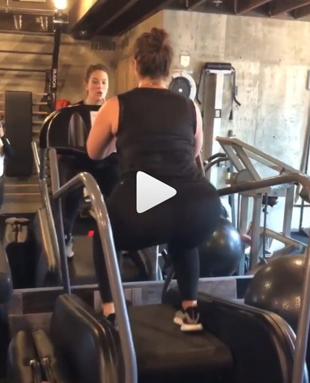 Ashley Graham et les squats