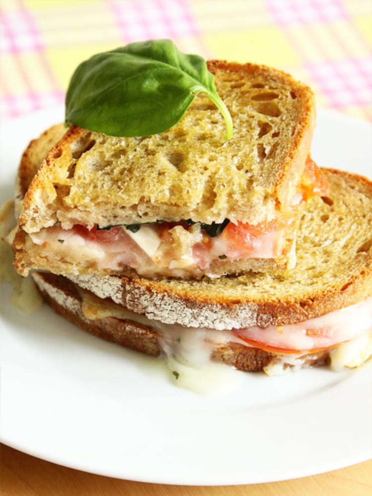 Recette de Croque au chèvre et au basilic