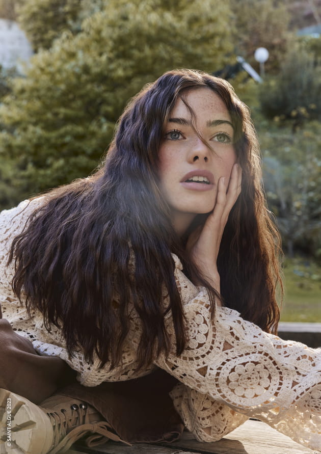 Les cheveux gaufrés