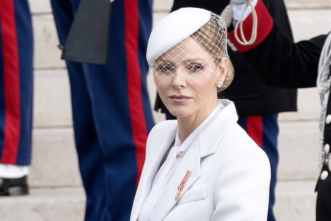 Charlène de Monaco, si chic dans un total look blanc, Kate Middleton en ...