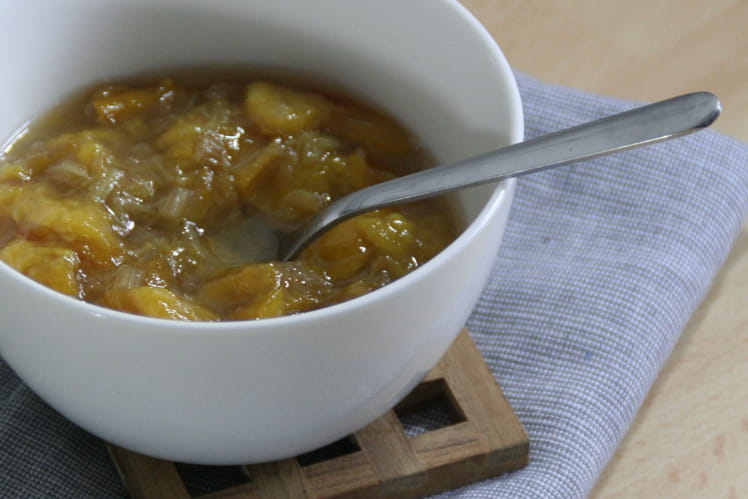 Recette de Compote prunes rhubarbe
