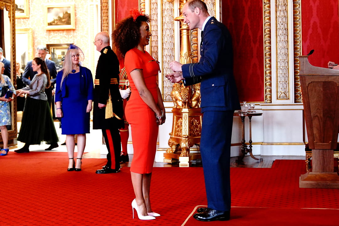 Mel B, récompensée par le prince William