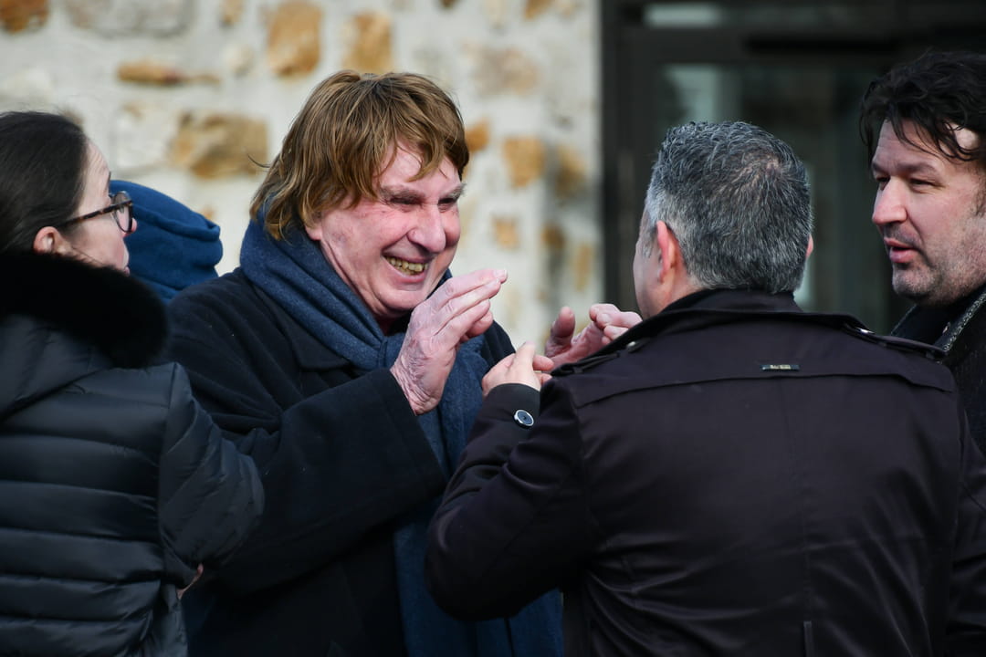 Obsèques de Herbert Léonard : le chanteur Bernard Sauvat était présent