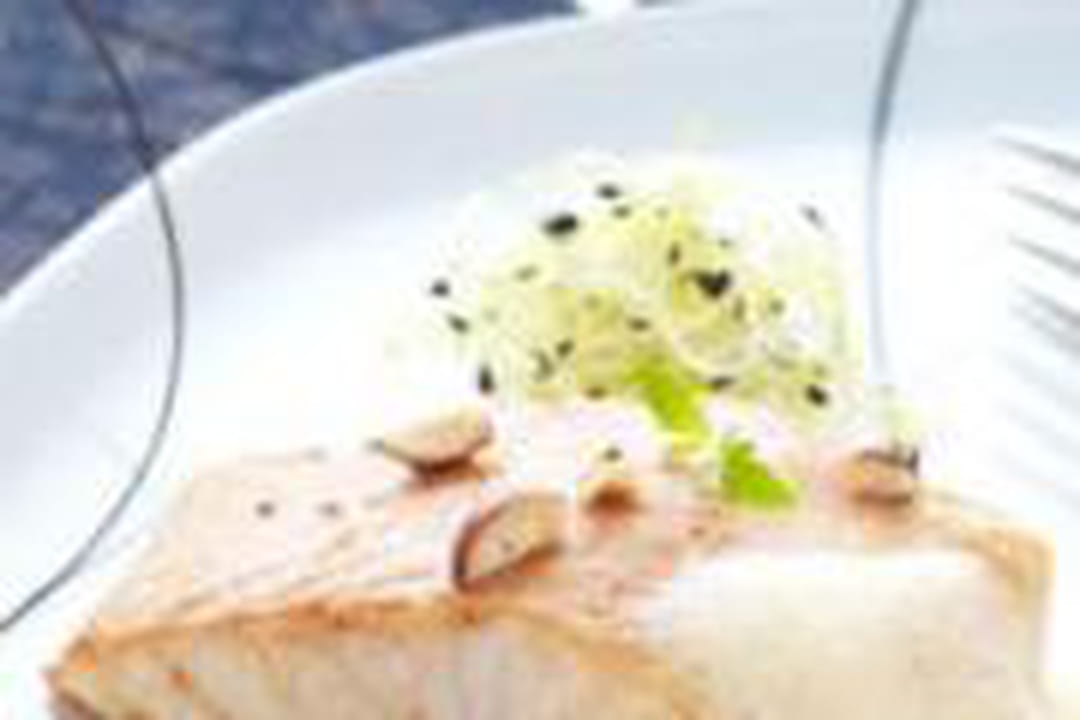 Esturgeon aux noisettes grillées