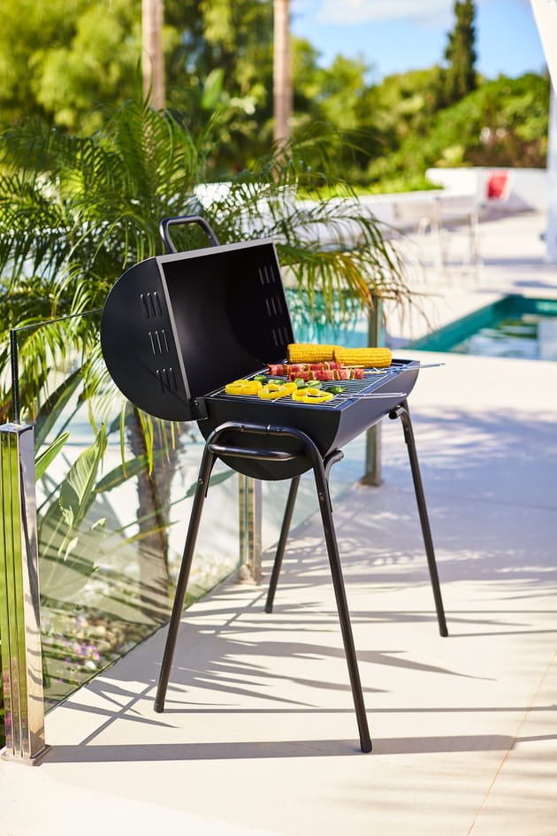 Un barbecue au charbon Jefferson de GiFi