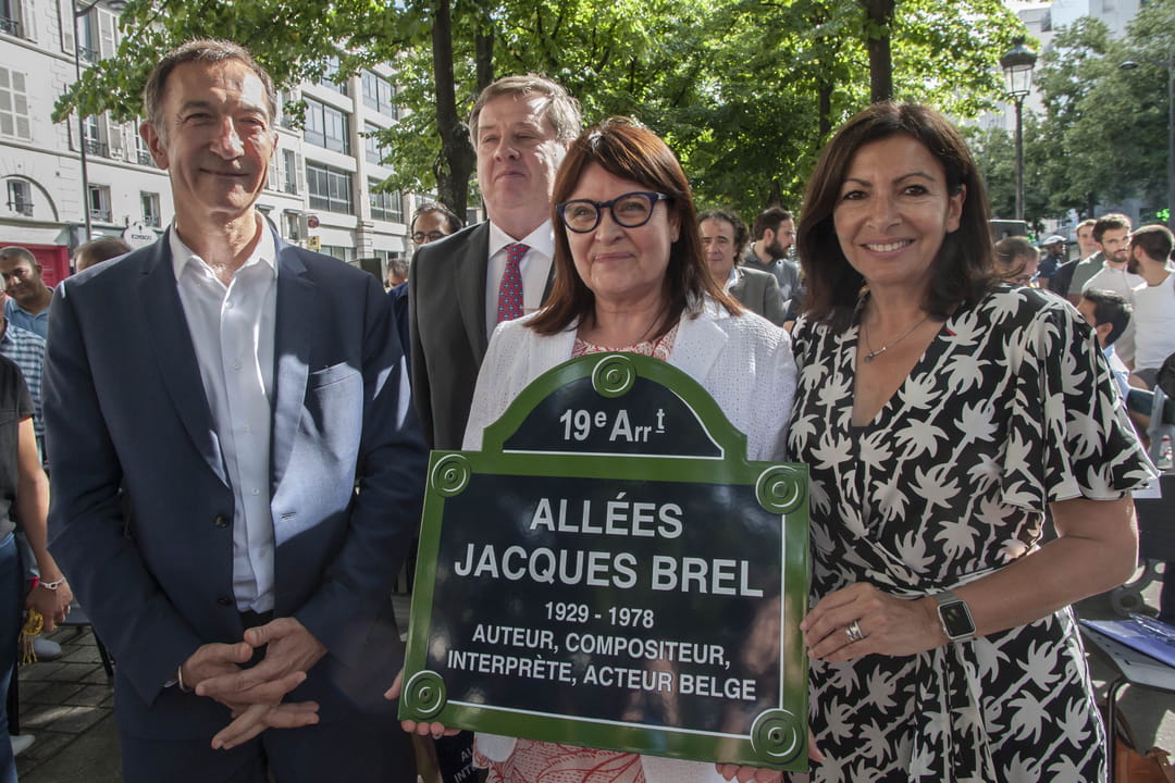 Anne Hidalgo et France Brel inaugurent les allées Jacques Brel