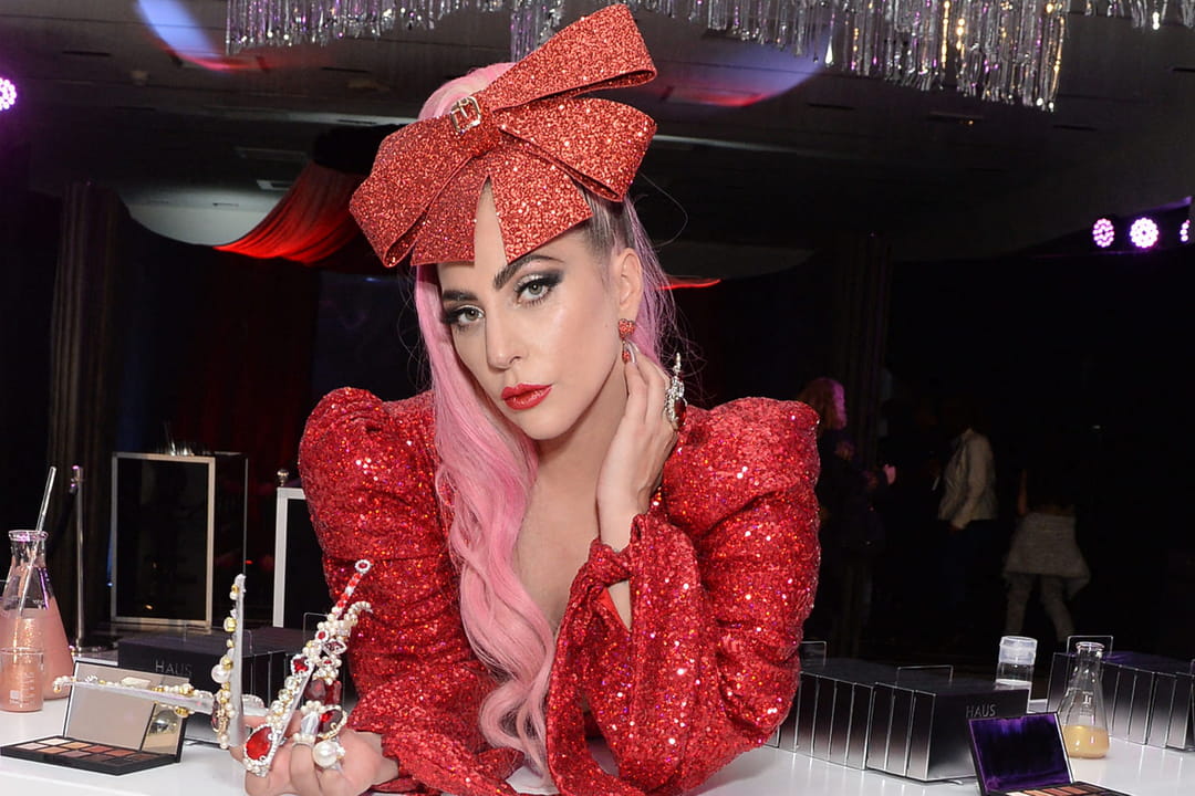 Flop : Lady Gaga et ses cheveux roses
