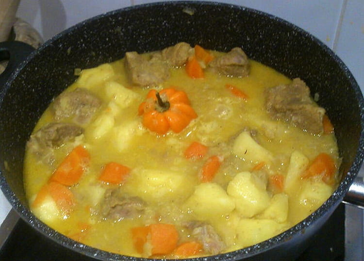 Recette de Colombo de porc à l'orange et ananas