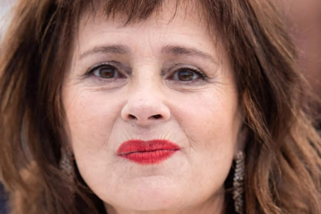 Anouk Grinberg, balance sur Depardieu : "Il n'a pas attendu d'être en ...