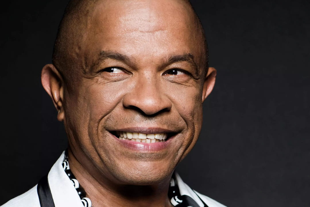 Francky Vincent va se marier ! Une cérémonie "avec beaucoup de célébrités"