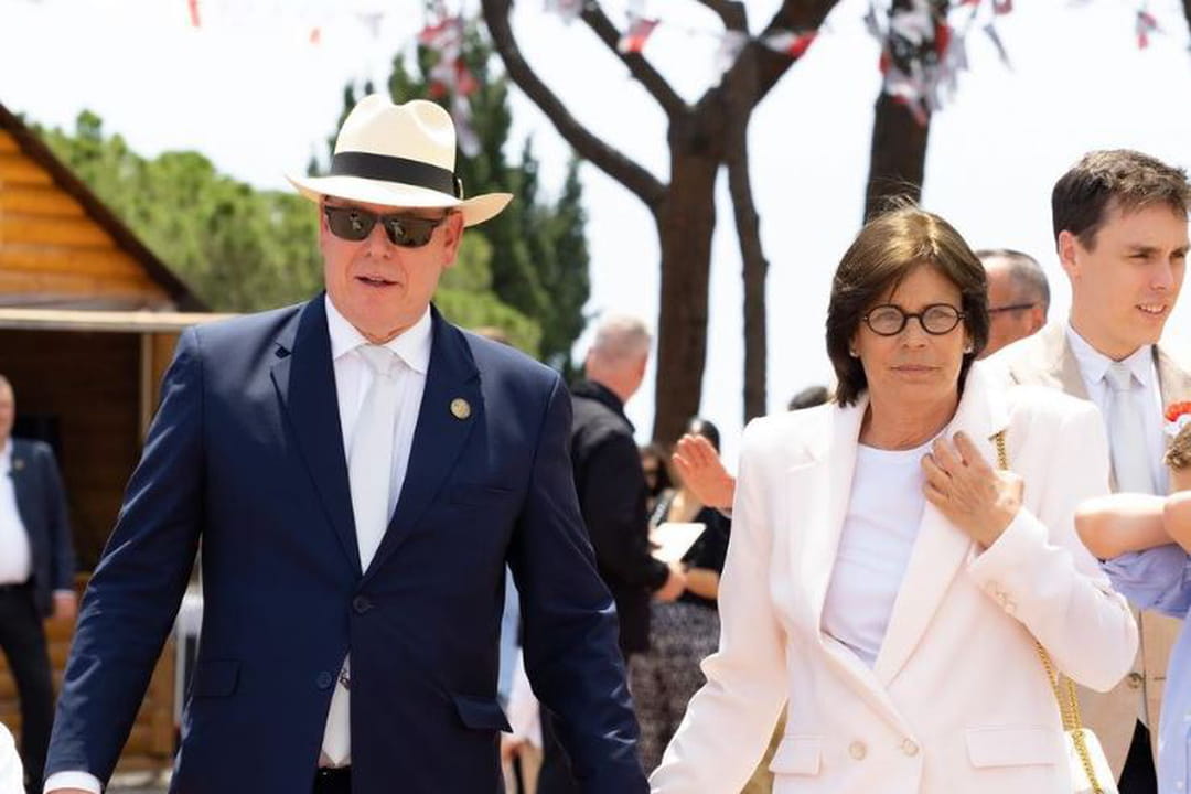 Albert et Stéphanie de Monaco, frère et sœur complices au centenaire de ...
