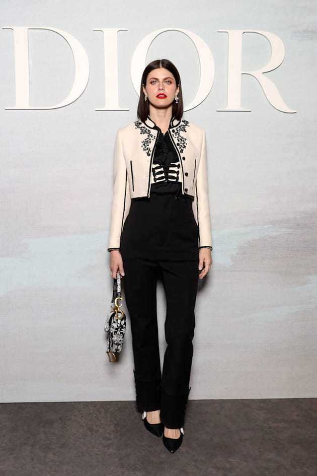 Alexandra Daddario au défilé Dior