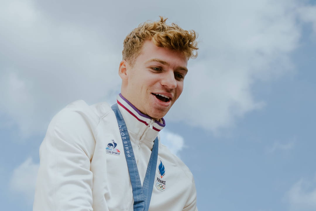 Que va faire Léon Marchand après la parade des champions