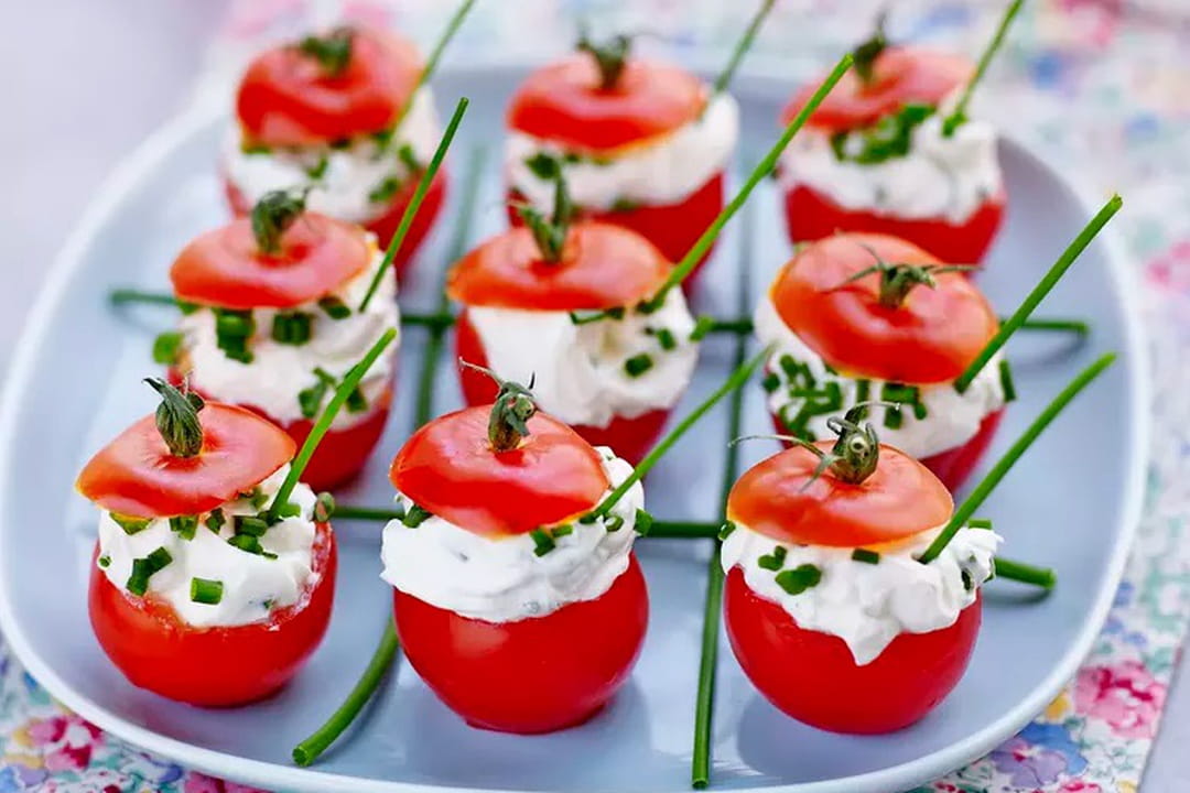 Mini tomates farcies : un apéro sans sel ajouté