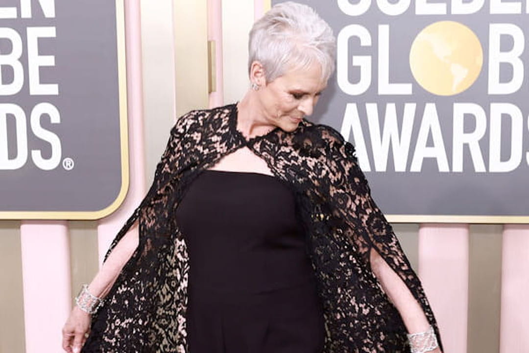 Jamie Lee Curtis en robe en dentelle noire Valentino