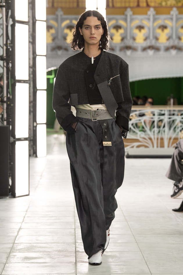 Look 8