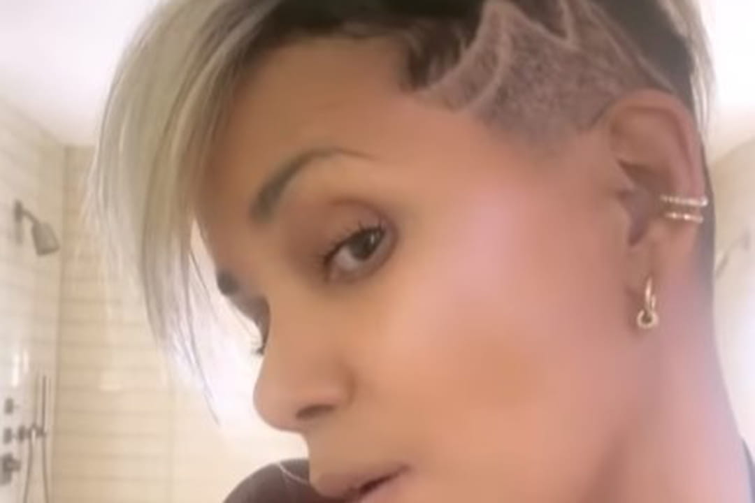 Le crâne rasé de Halle Berry