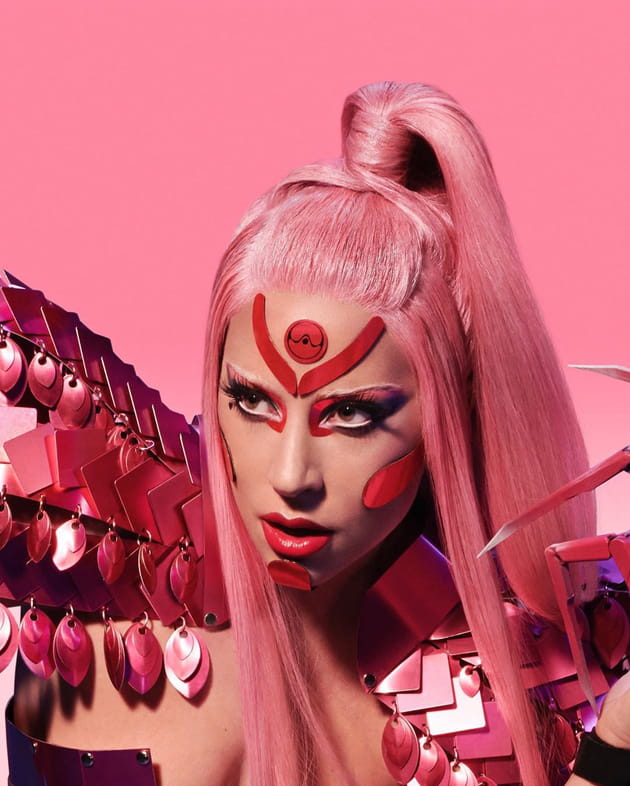 Lady Gaga et sa coloration bubble-gum