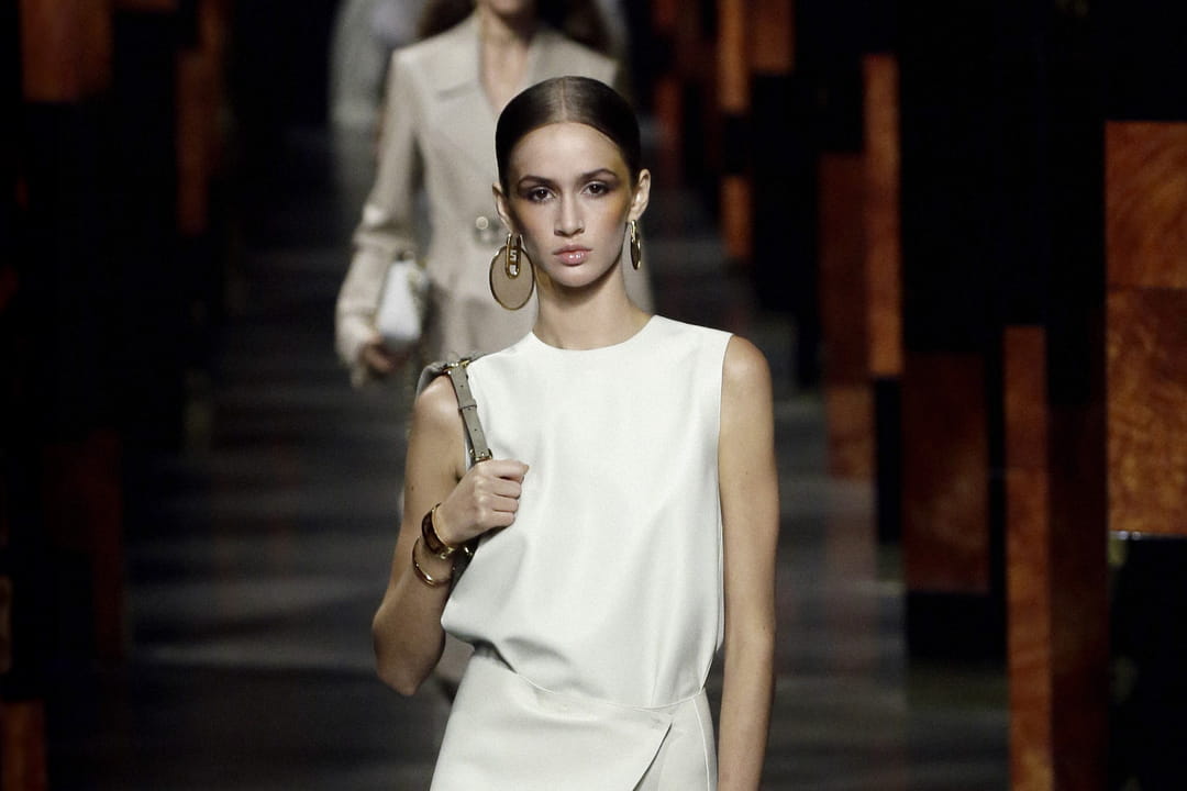 Look 12