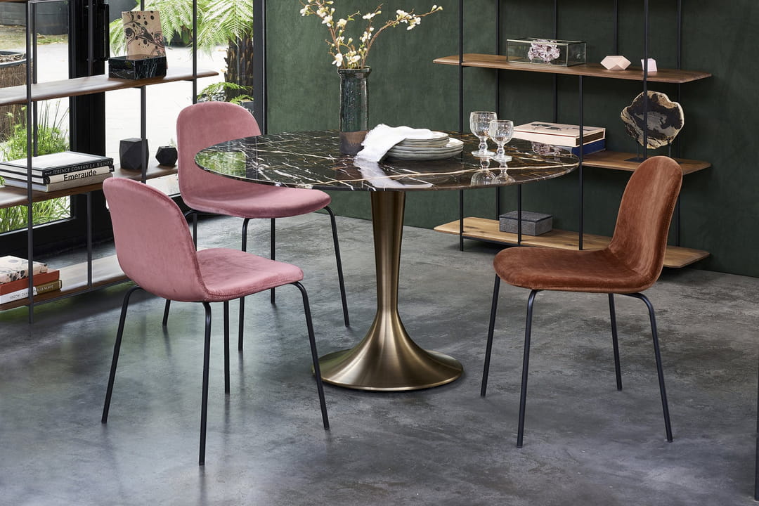 Table Aradan d'AM.PM.