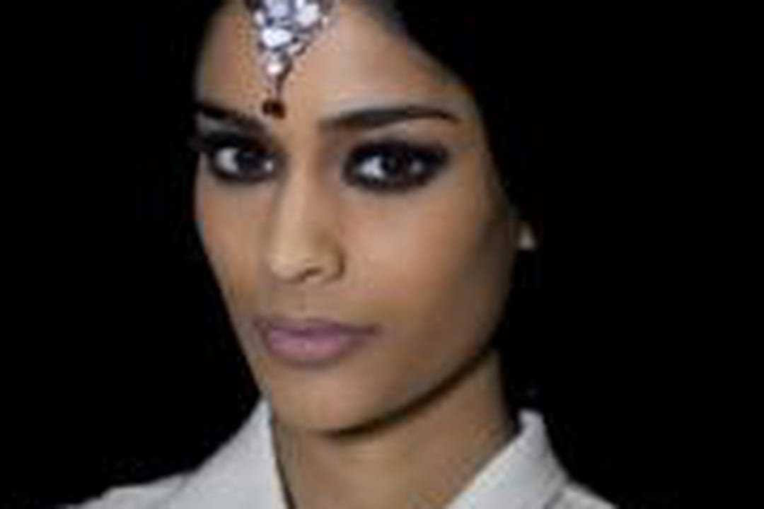 Une beauté indienne sublimée