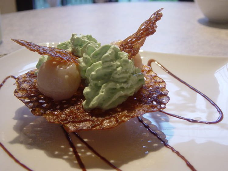 Recette de Croustillant de litchi-pistache