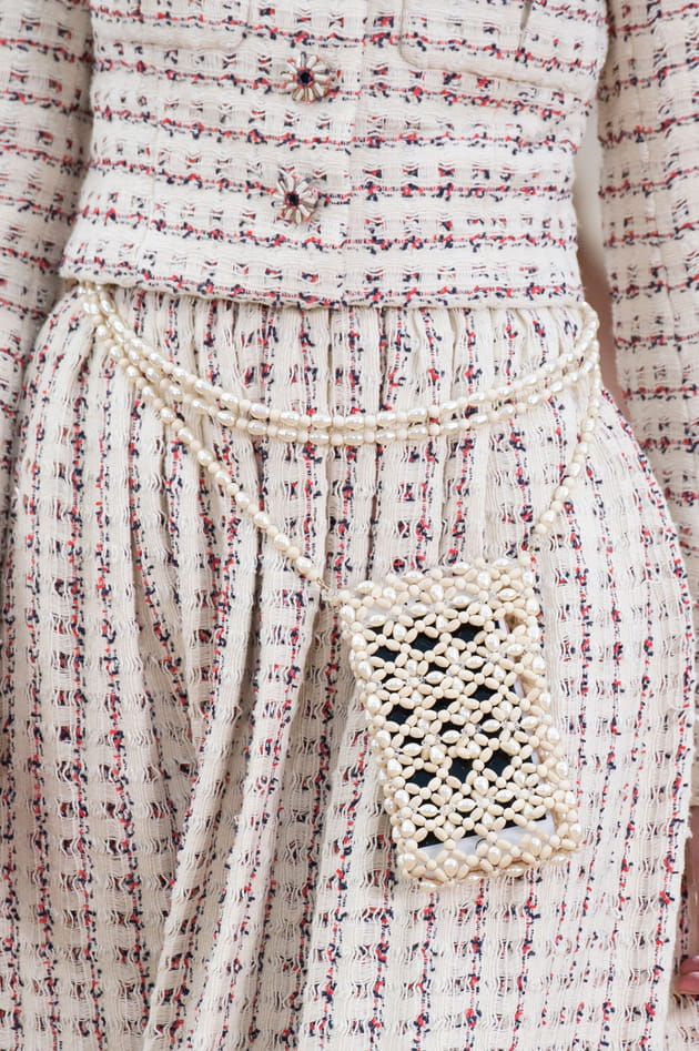 Sacoche banane du défilé Chanel