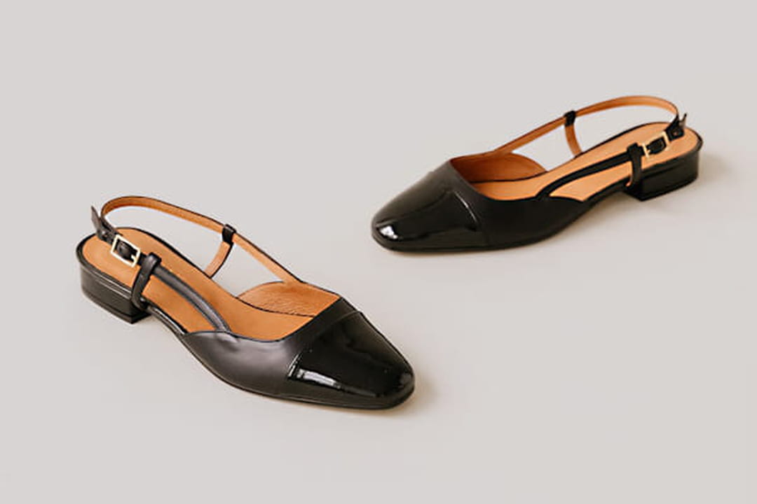 Ballerines ouvertes vernies