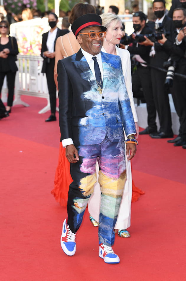 Spike Lee en costume imprimé