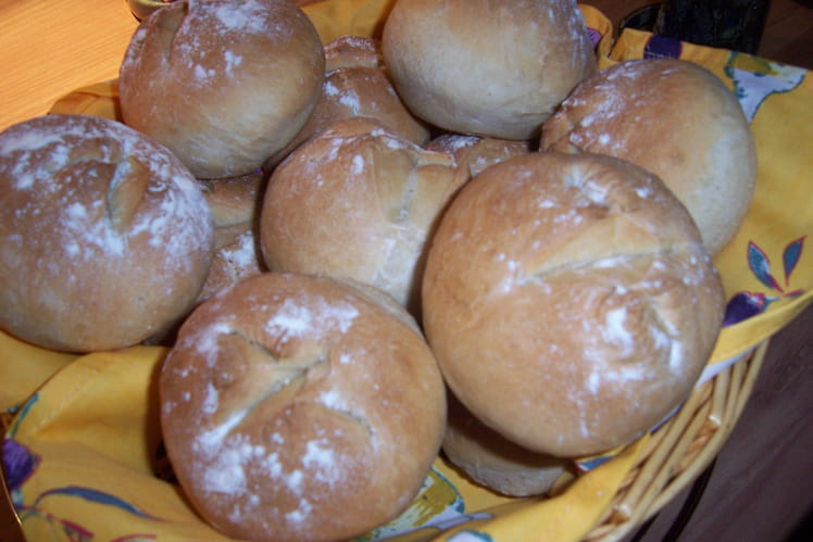 Recette de Petits pains tout ronds