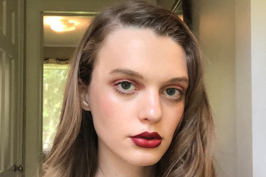 Ariel Nicholson, la jeune arty